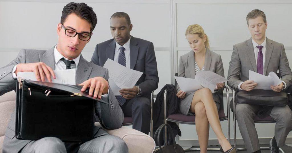 What to Bring to a Job Interview: Essentials for a Strong Impression